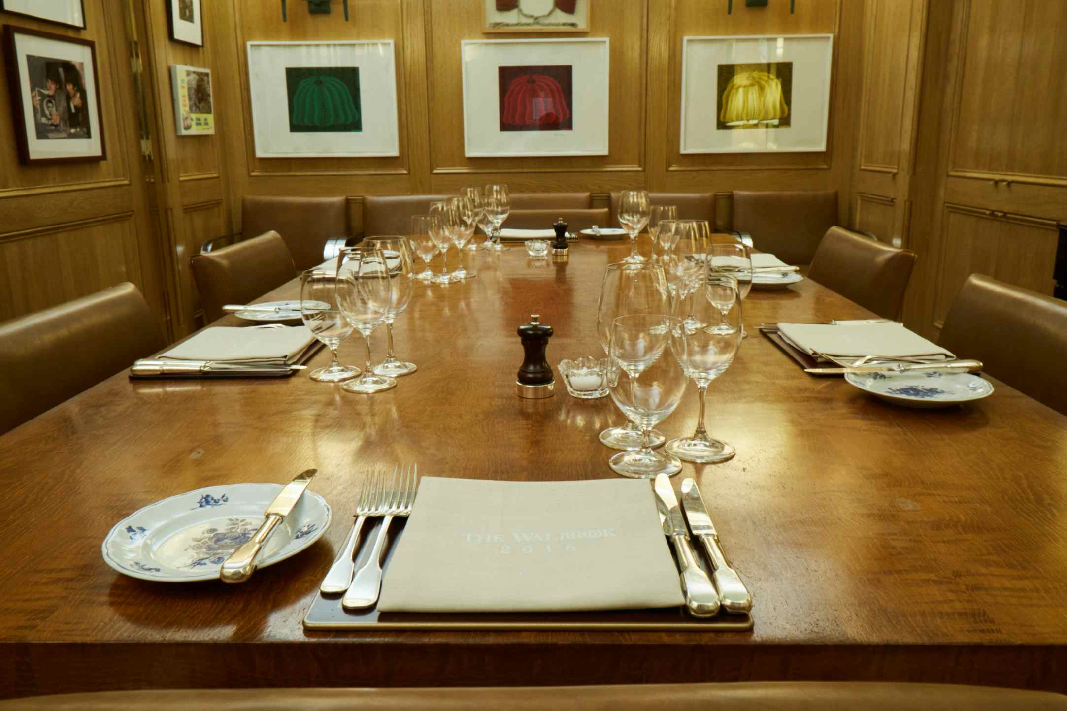 Book The Oak Room at The Walbrook Club. A London Venue for Hire – HeadBox