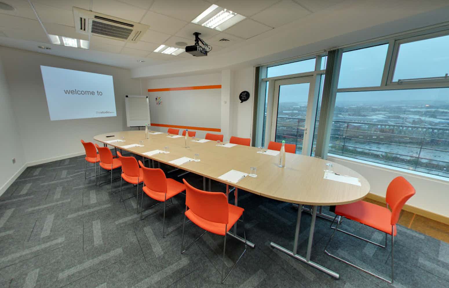 Book Look at The Studio Leeds. A Leeds Venue for Hire – HeadBox