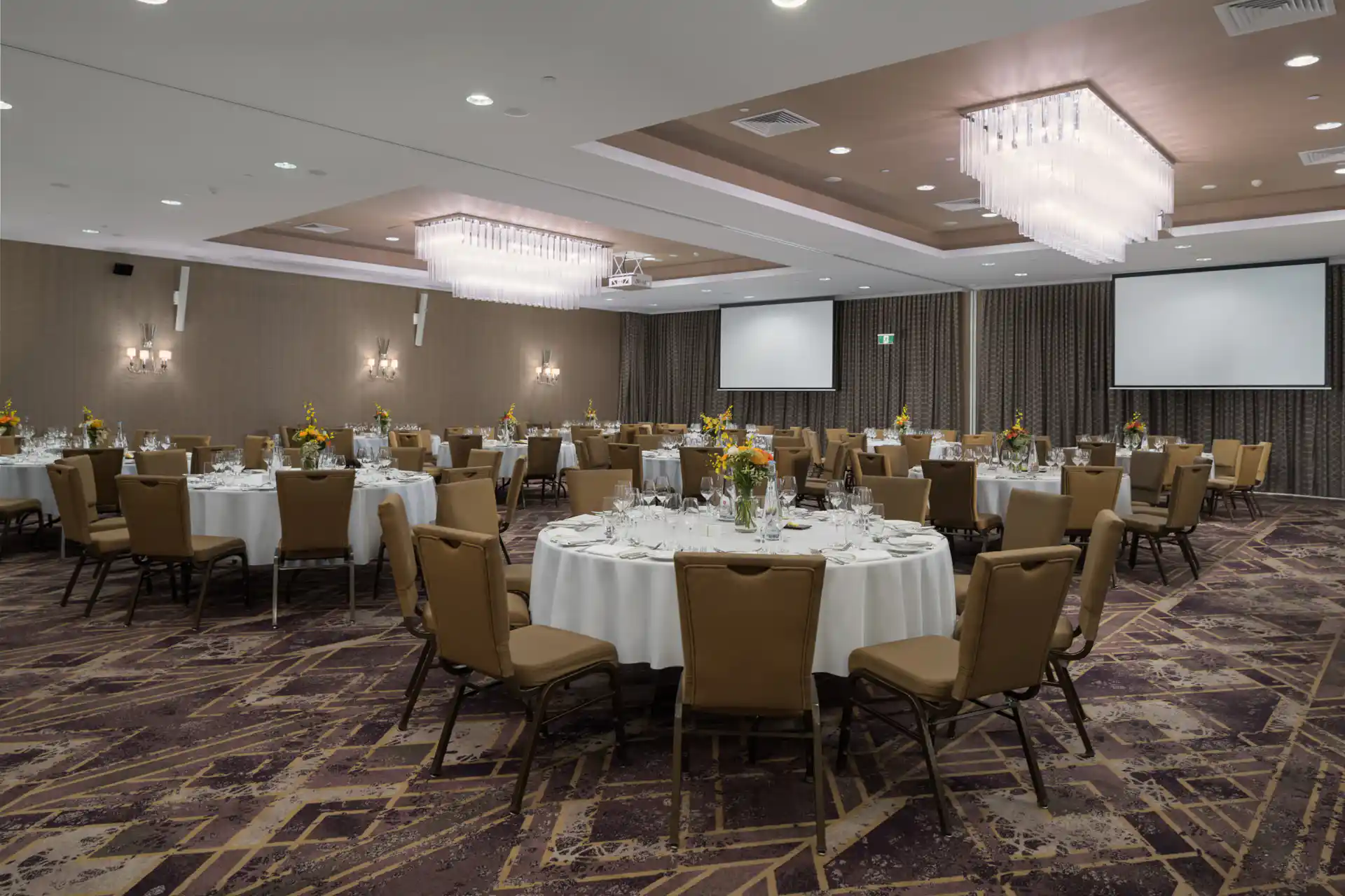 Book Podium Room 3 at Rydges South Bank Hotel Brisbane. A South ...