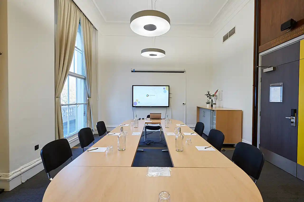 Book The Boardroom at ISH Venues. A London Venue for Hire – HeadBox
