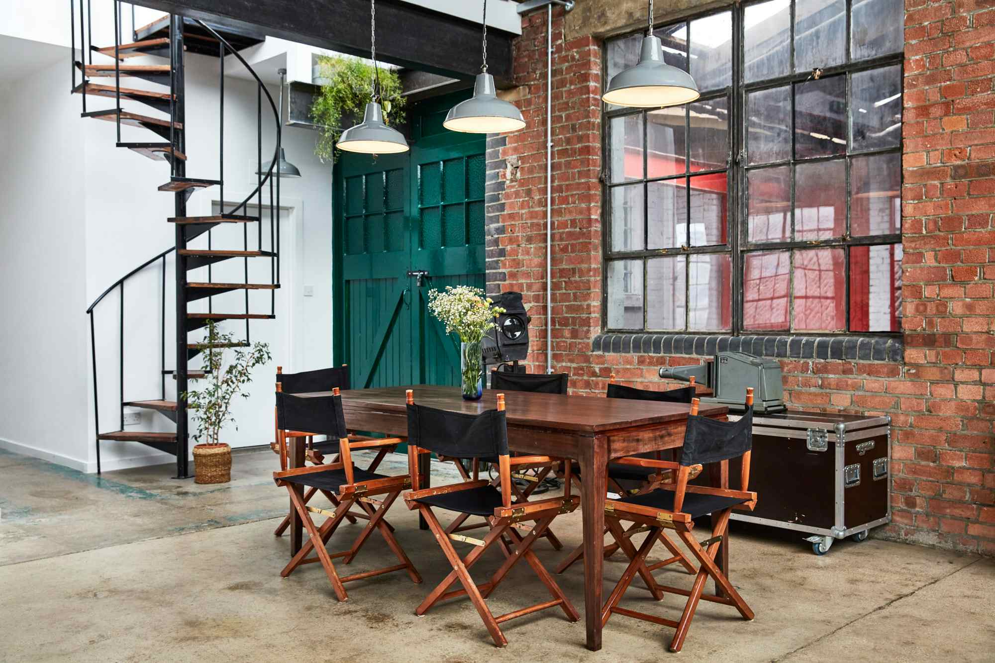 Book Monolith at Monolith Studio. A London Venue for Hire – HeadBox