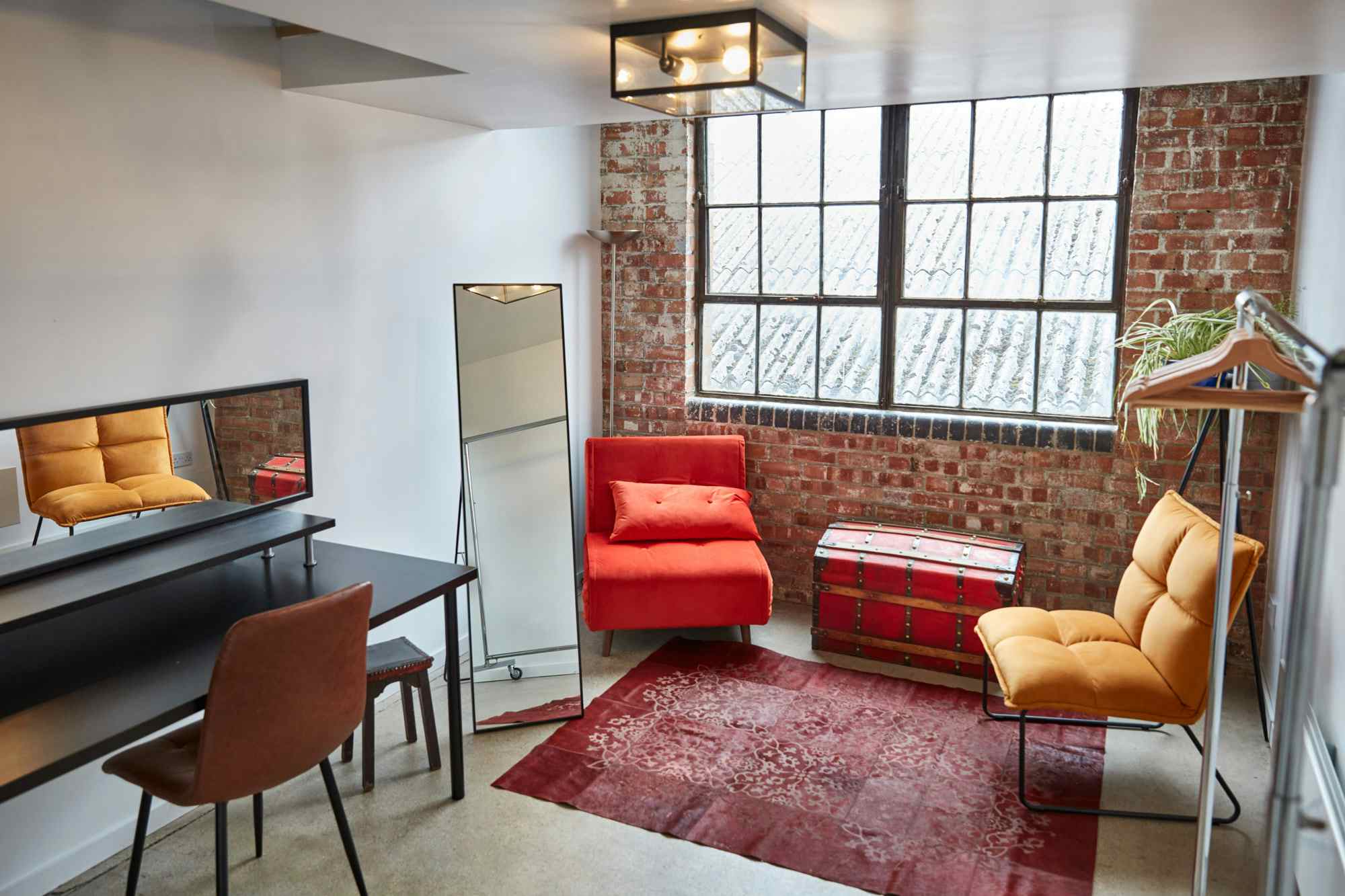 Book Monolith at Monolith Studio. A London Venue for Hire – HeadBox