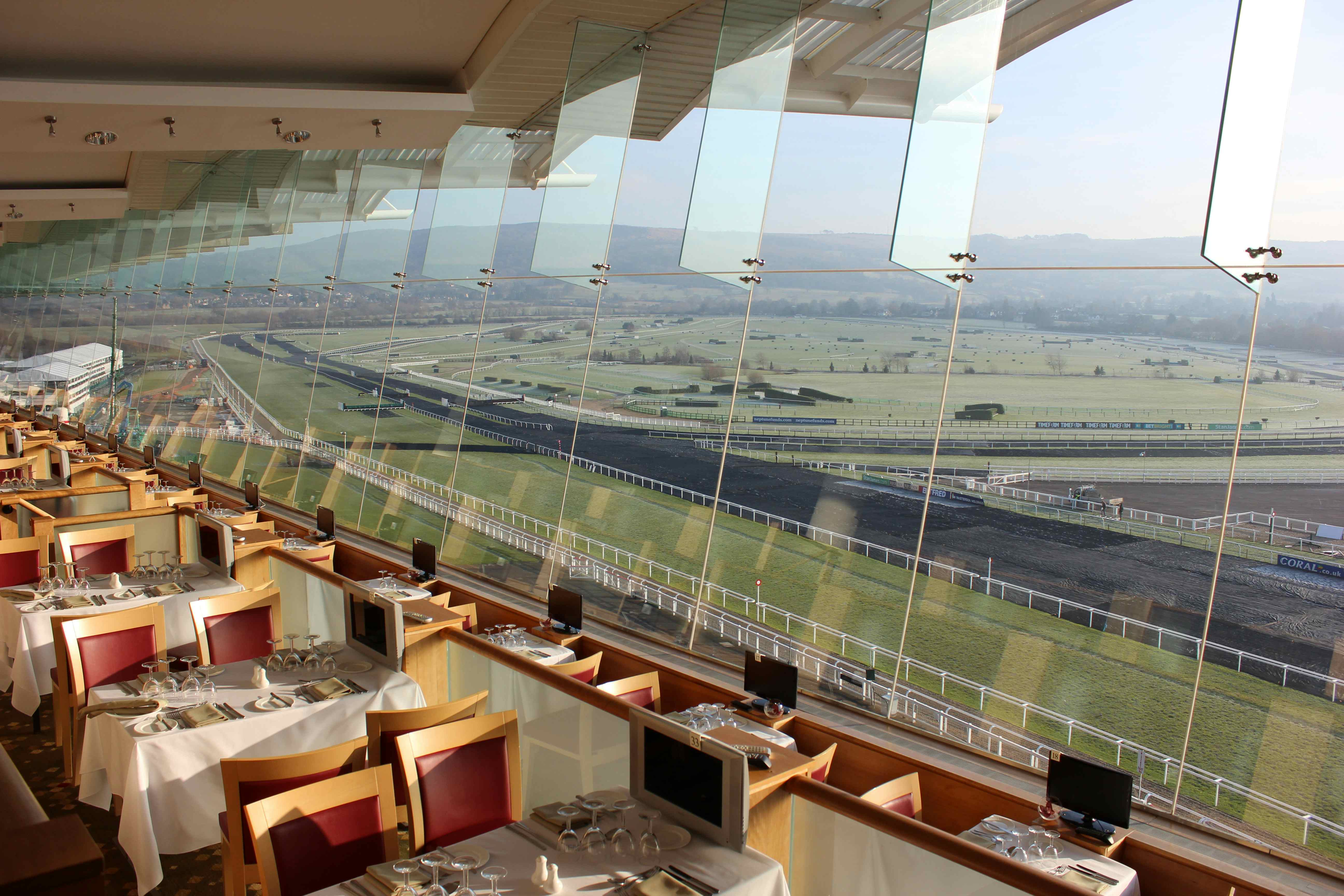 Book Panoramic Suite at Cheltenham Racecourse. A Cheltenham Venue for ...