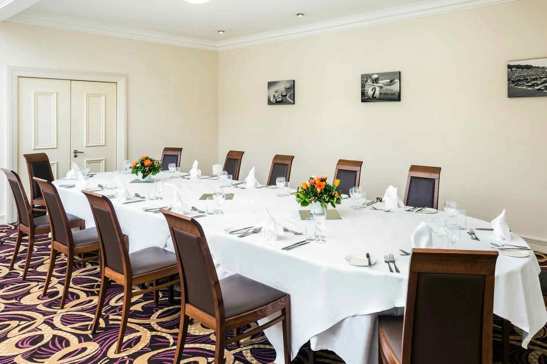 Book Falcon Suite at Mercure Dartford Brands Hatch Hotel & Spa. A ...