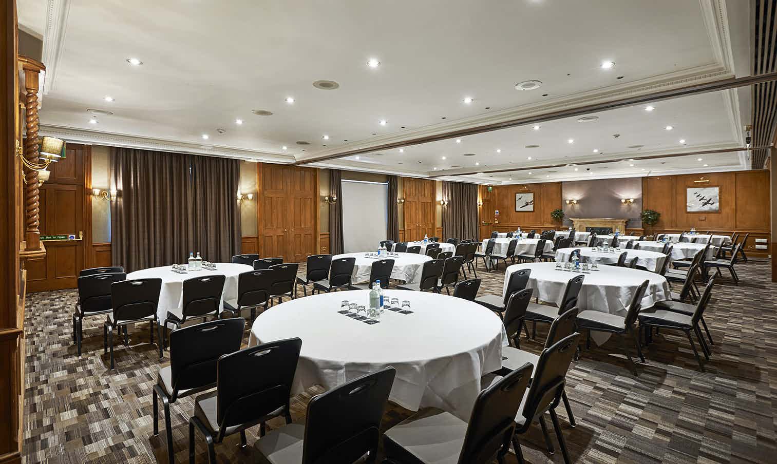Book The Library Suite at DoubleTree by Hilton Southampton. A ...