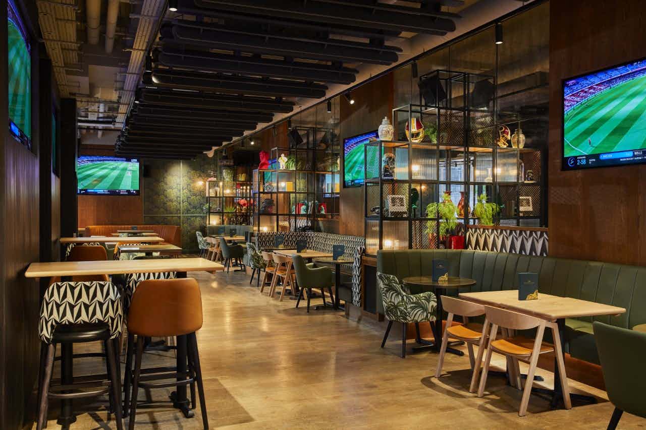 Hire Full Venue Hire, Beechwood Sports Pub & Kitchen , London • HeadBox