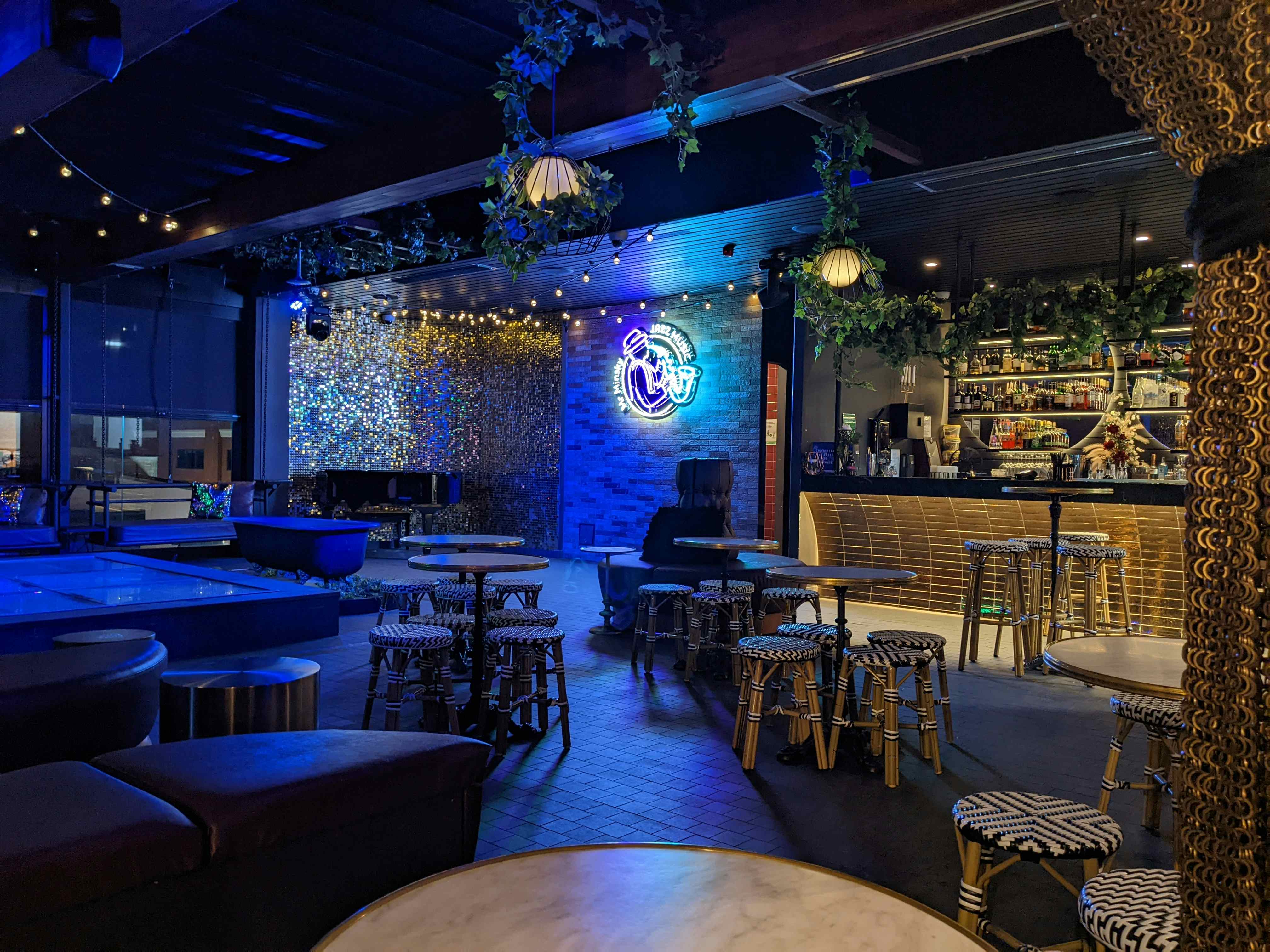 Book Nineteen Ten Rooftop Bar at Nineteen Ten. A Adelaide Venue for ...