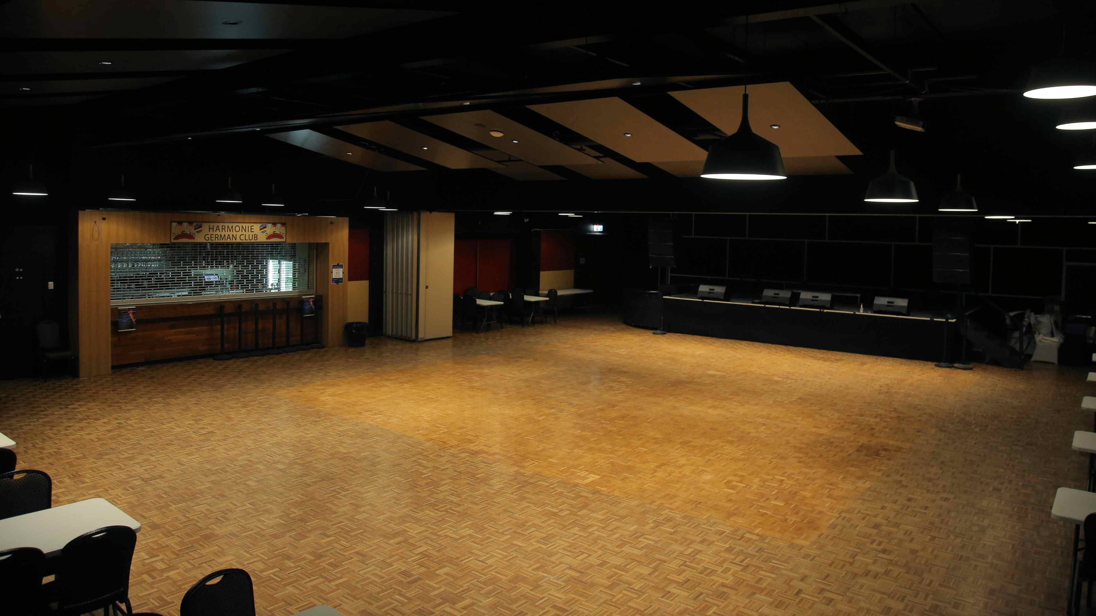 Book The Zeppelin Room at Harmonie German Club Canberra. A Narrabundah ...