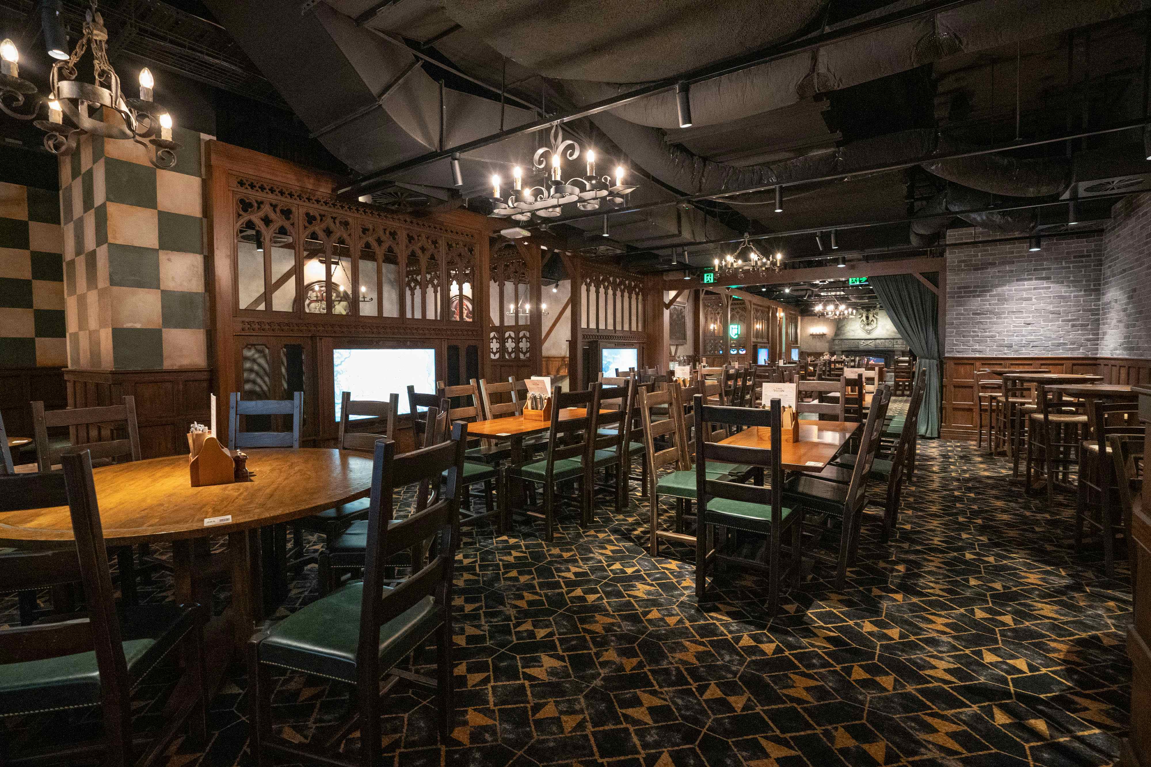 Hire Tavern VIP Booth/s, Fortress Sydney, Chippendale • HeadBox