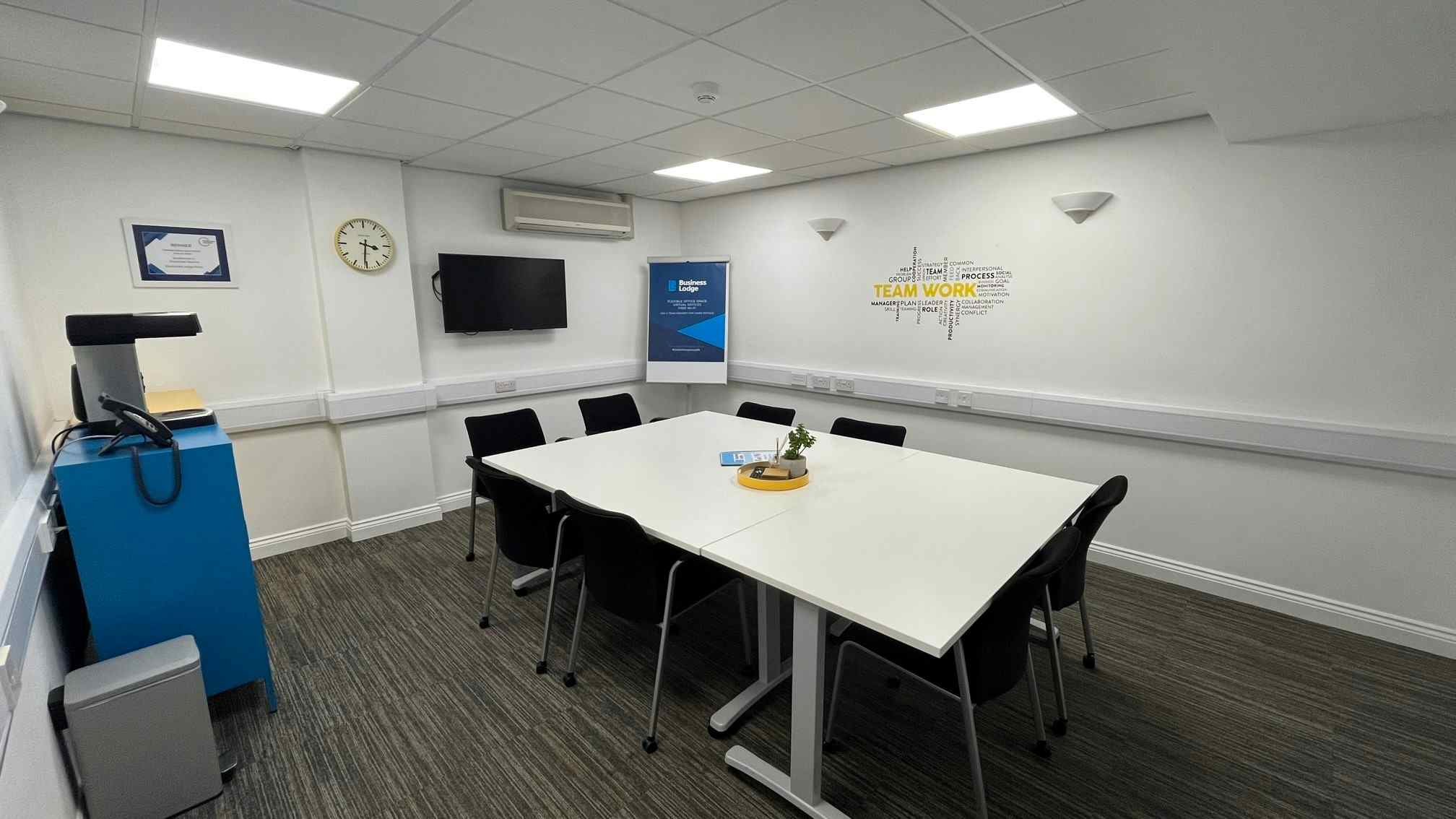 Hire Meeting room 36 Imperial House, BusinessLodge Bury • HeadBox