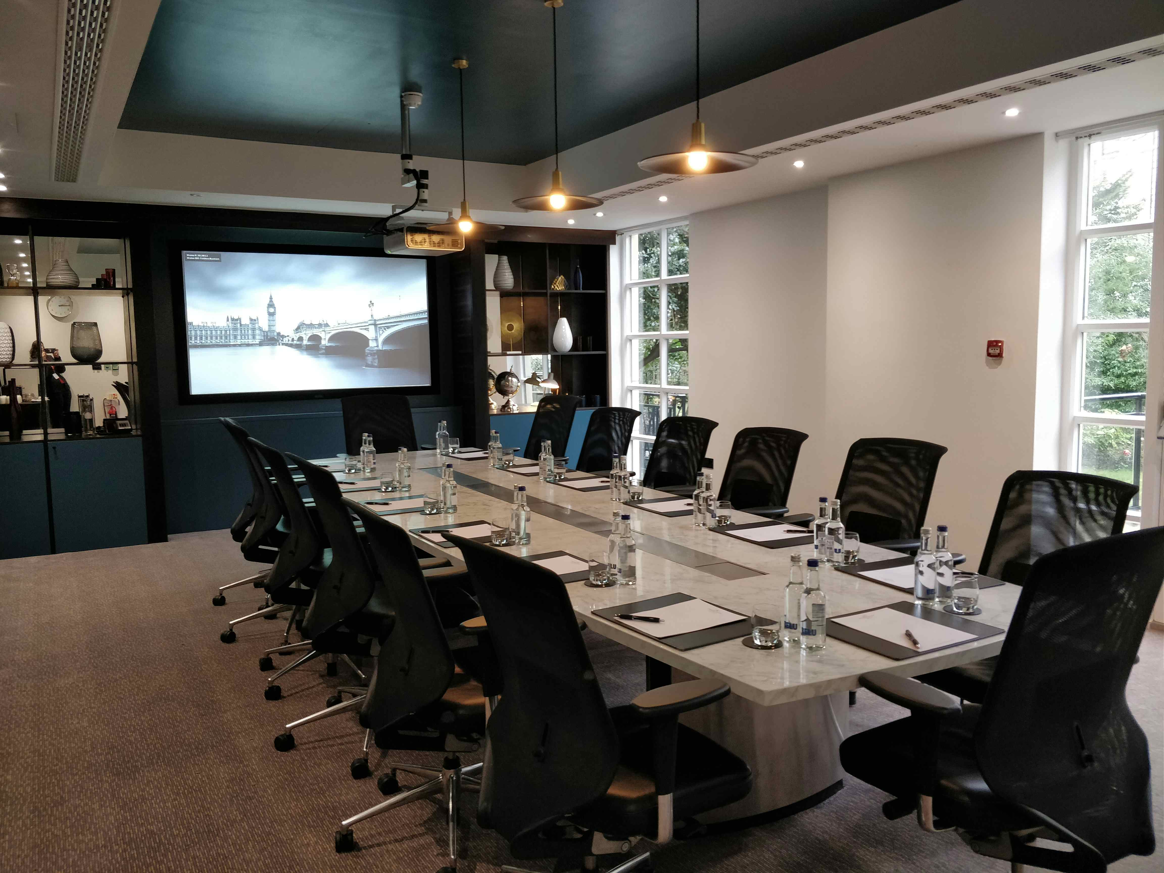 Book Executive Boardroom at DoubleTree by Hilton - Kensington. A London ...