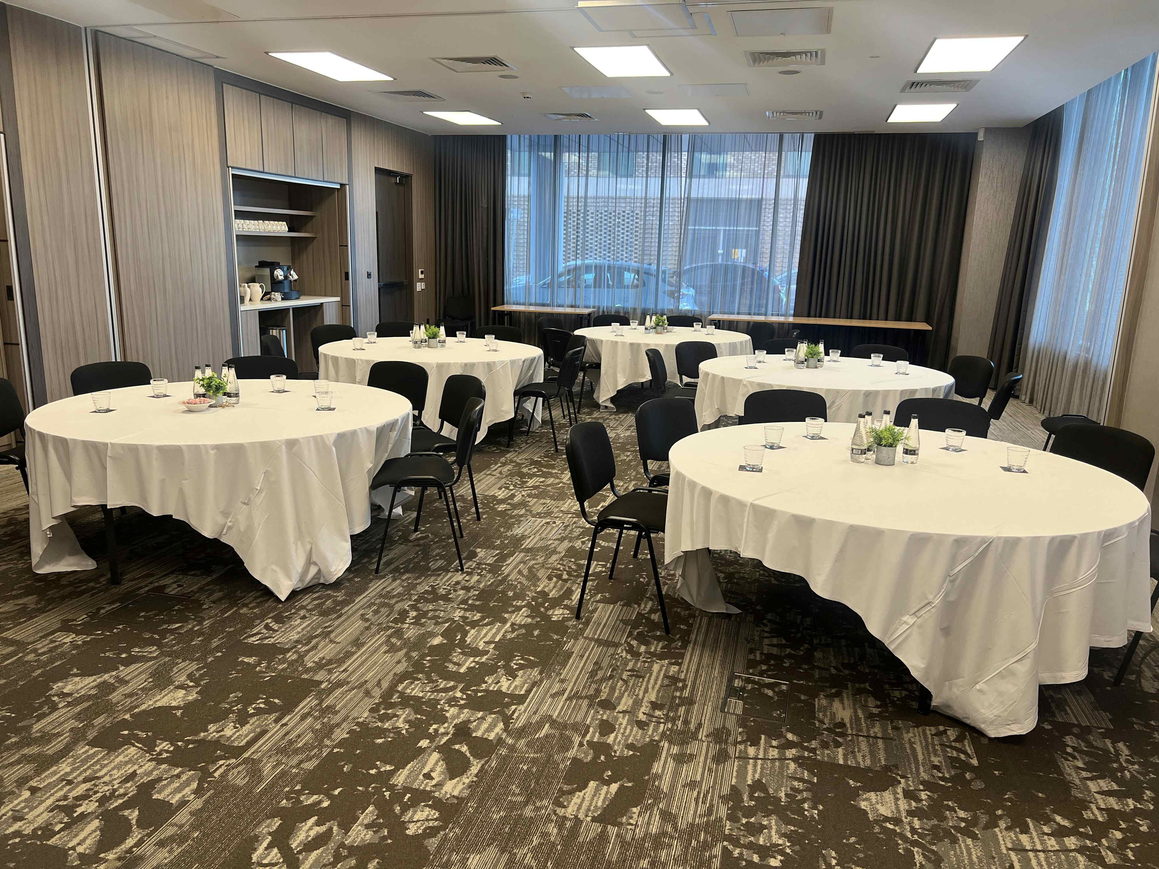 Hire AC Marriott Manchester city centre, AC Hotel Manchester City ...