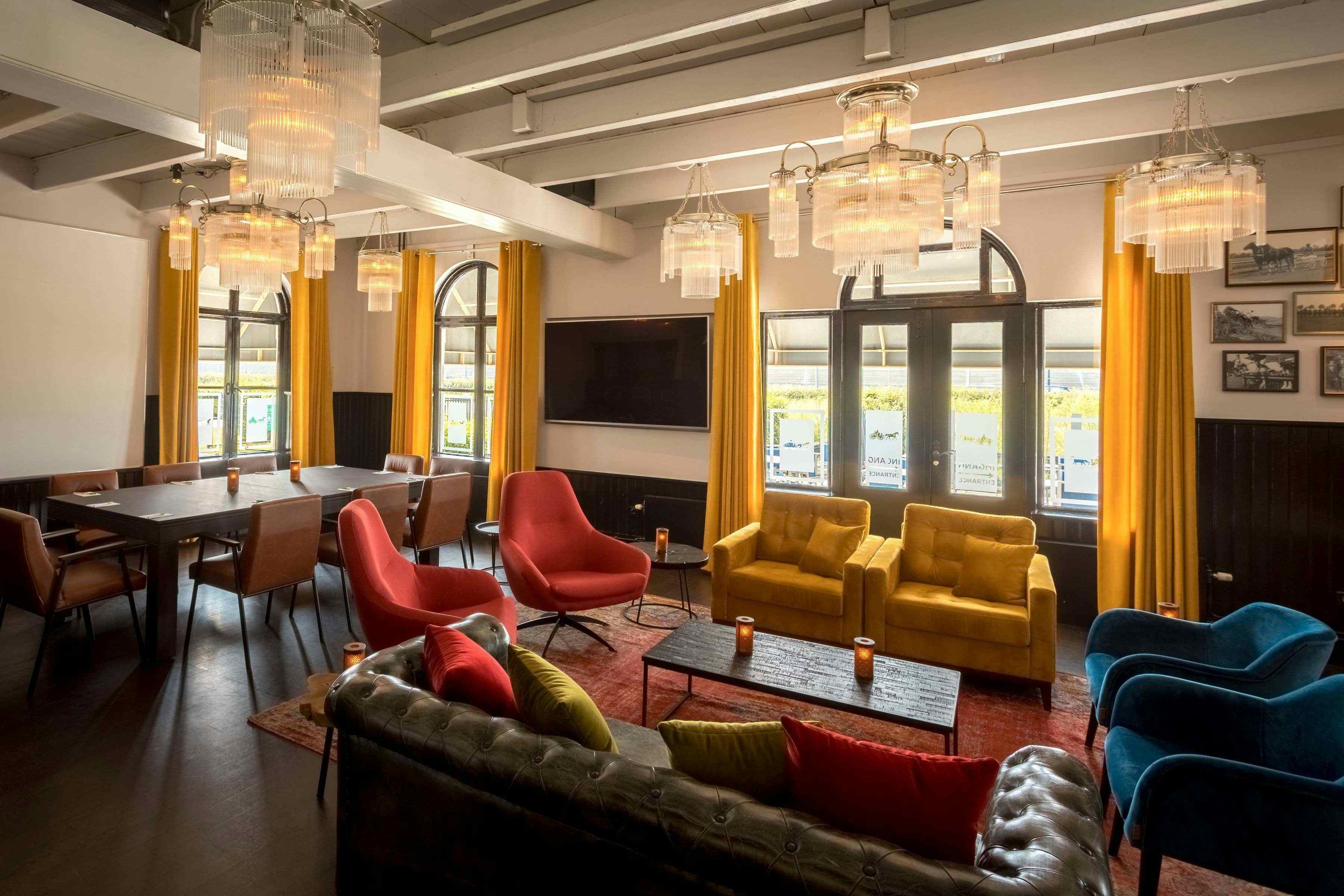 Book IJzeren Frits at Claus. A Hoofddorp Venue for Hire – HeadBox