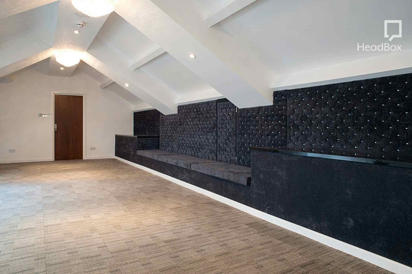 Book Space B at The Atrium. A London Venue for Hire – HeadBox