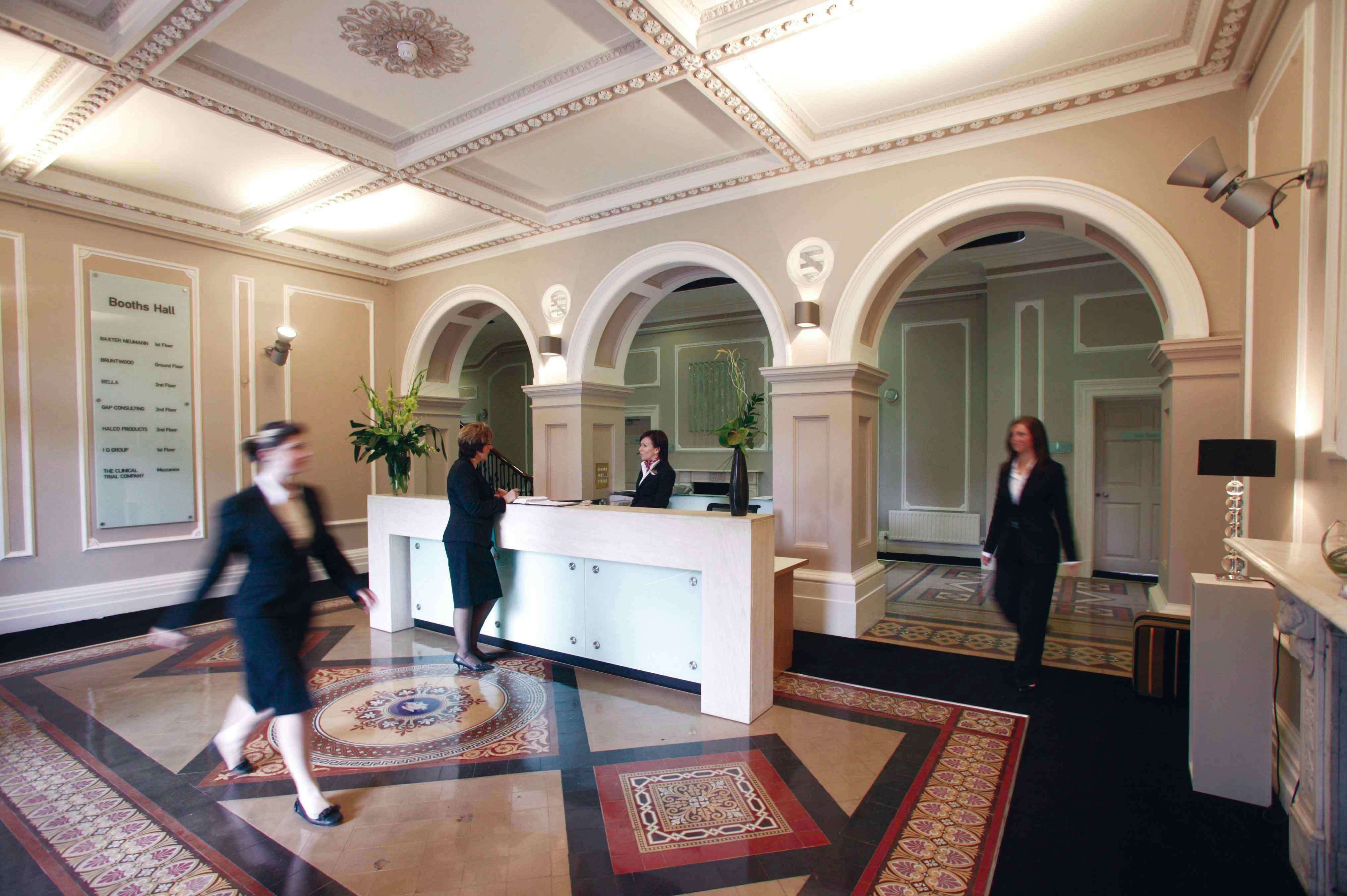 Book The Mere at Booths Hall. A Knutsford Venue for Hire – HeadBox