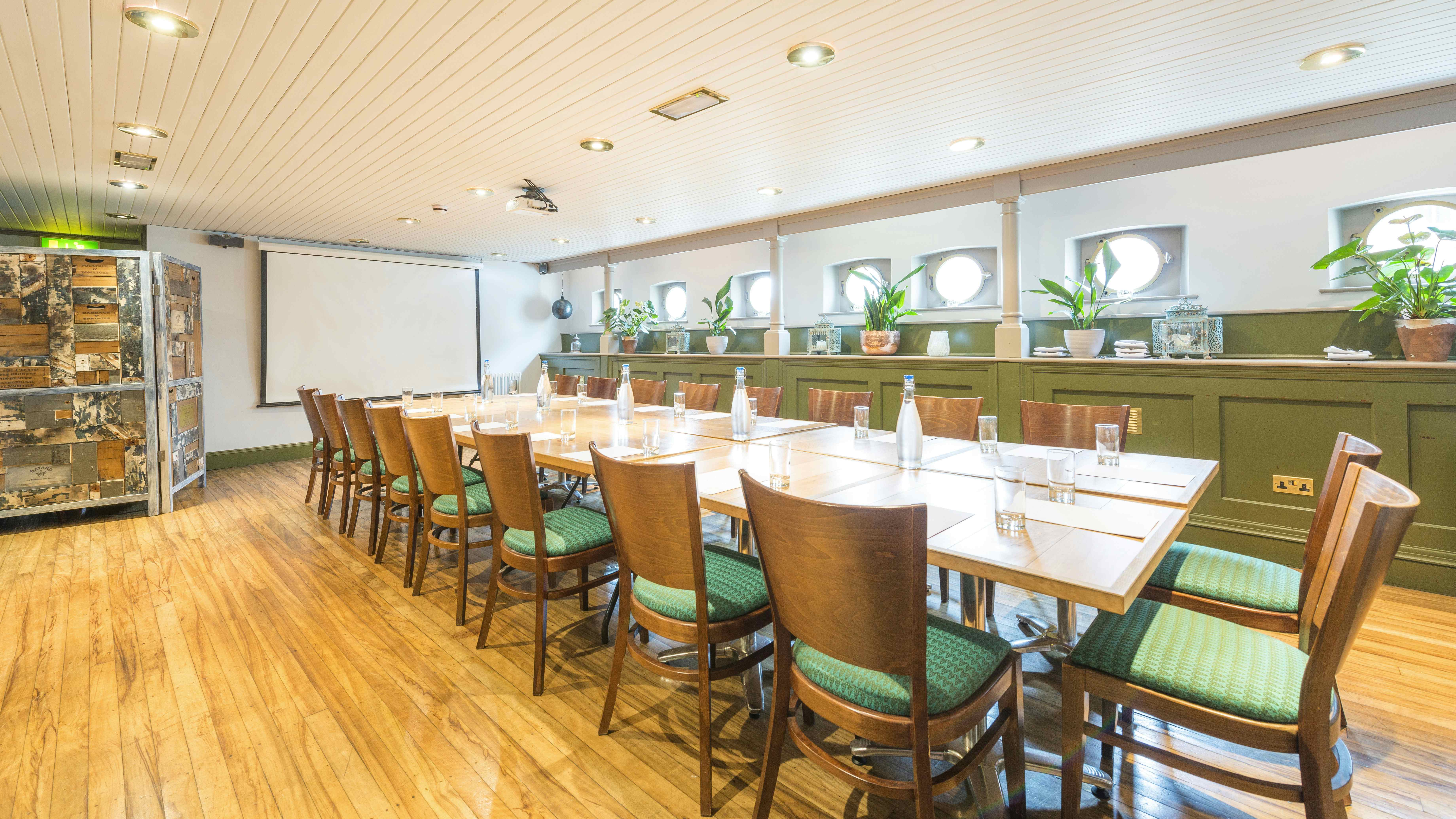 Book The Lower Deck Private Dining And Meeting Room At Glassboat Restaurant A Bristol Venue book-the-lower-deck-private-dining-and-meeting-room-at-glassboat-restaurant-a-bristol-venue