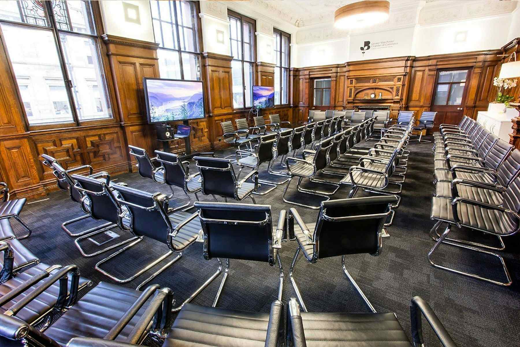 Chamber Space - A Manchester Boardroom for Hire – HeadBox