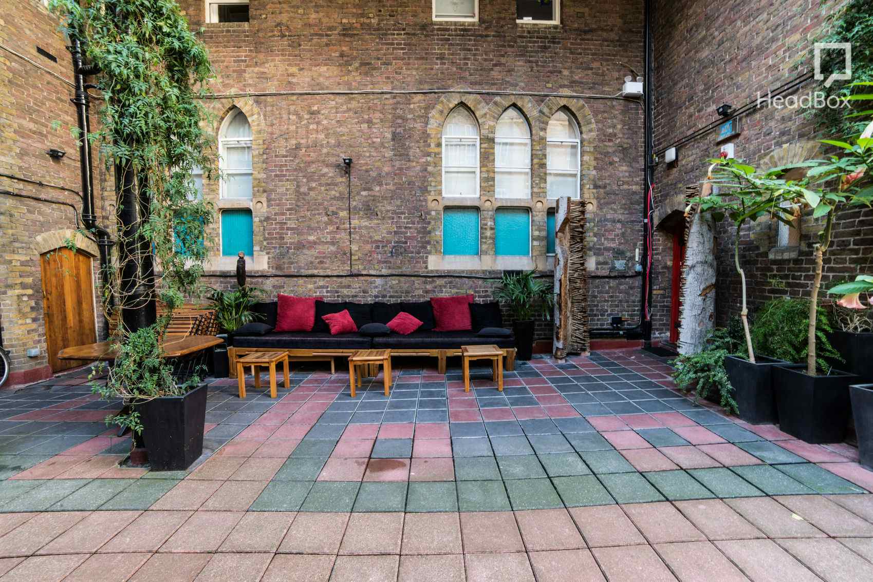 Book Exclusive Venue Hire at October Gallery. A London Venue for Hire – HeadBox