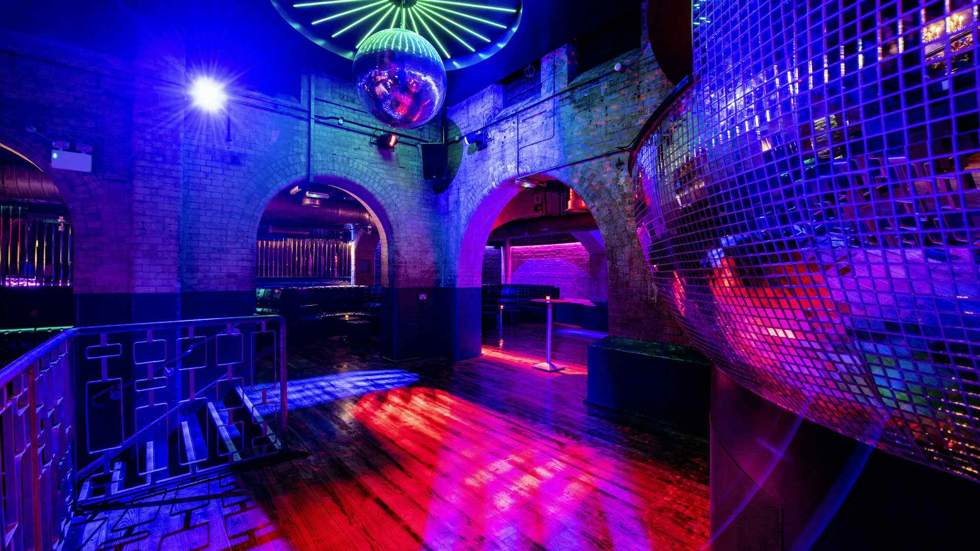 Book Nightclub at Circa The Club. A London Venue for Hire – HeadBox