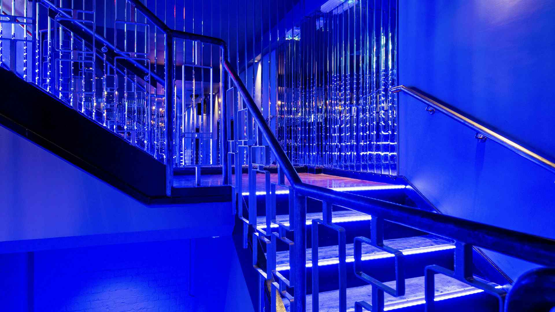 Book Nightclub at Circa The Club. A London Venue for Hire – HeadBox