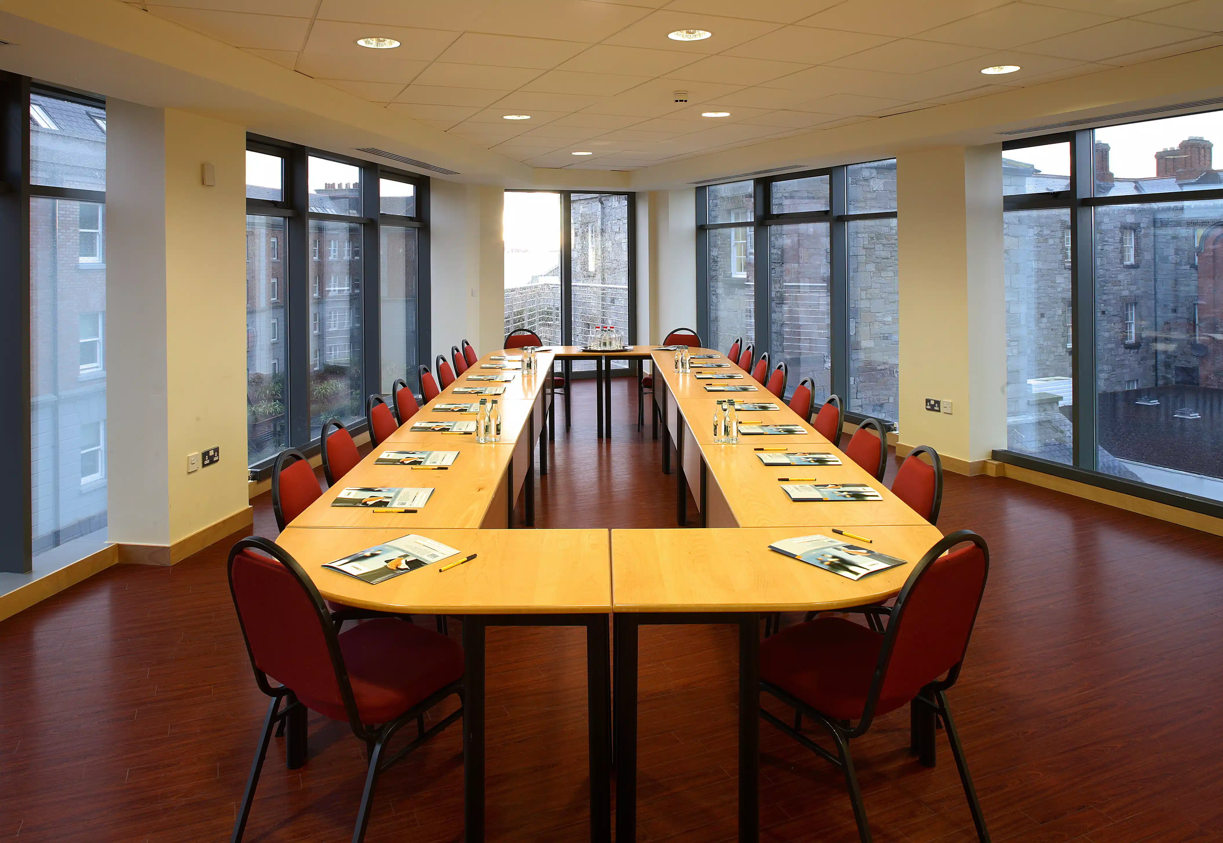 Griffith College - A flexible Dublin meeting room to Hire from HeadBox ...