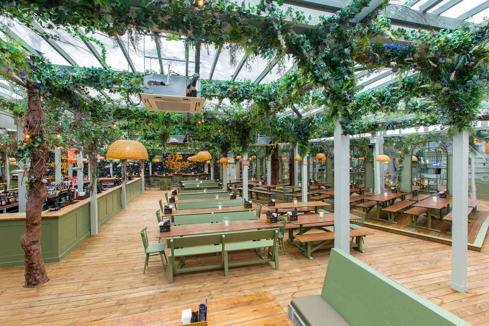 Book Whole Venue, The Prince (London) – HeadBox