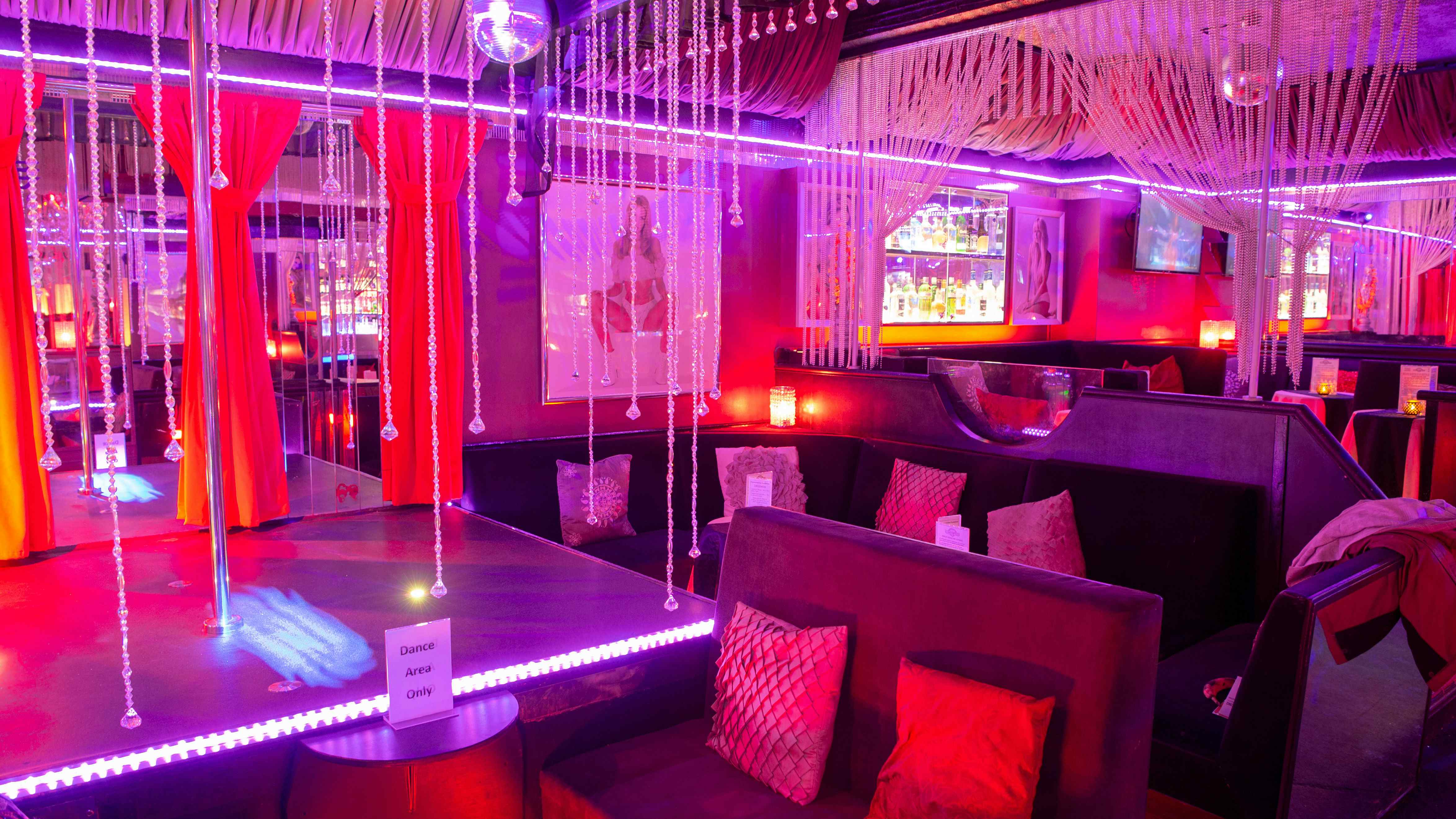 The Secret Lounge - A London Party Venue for Hire – HeadBox