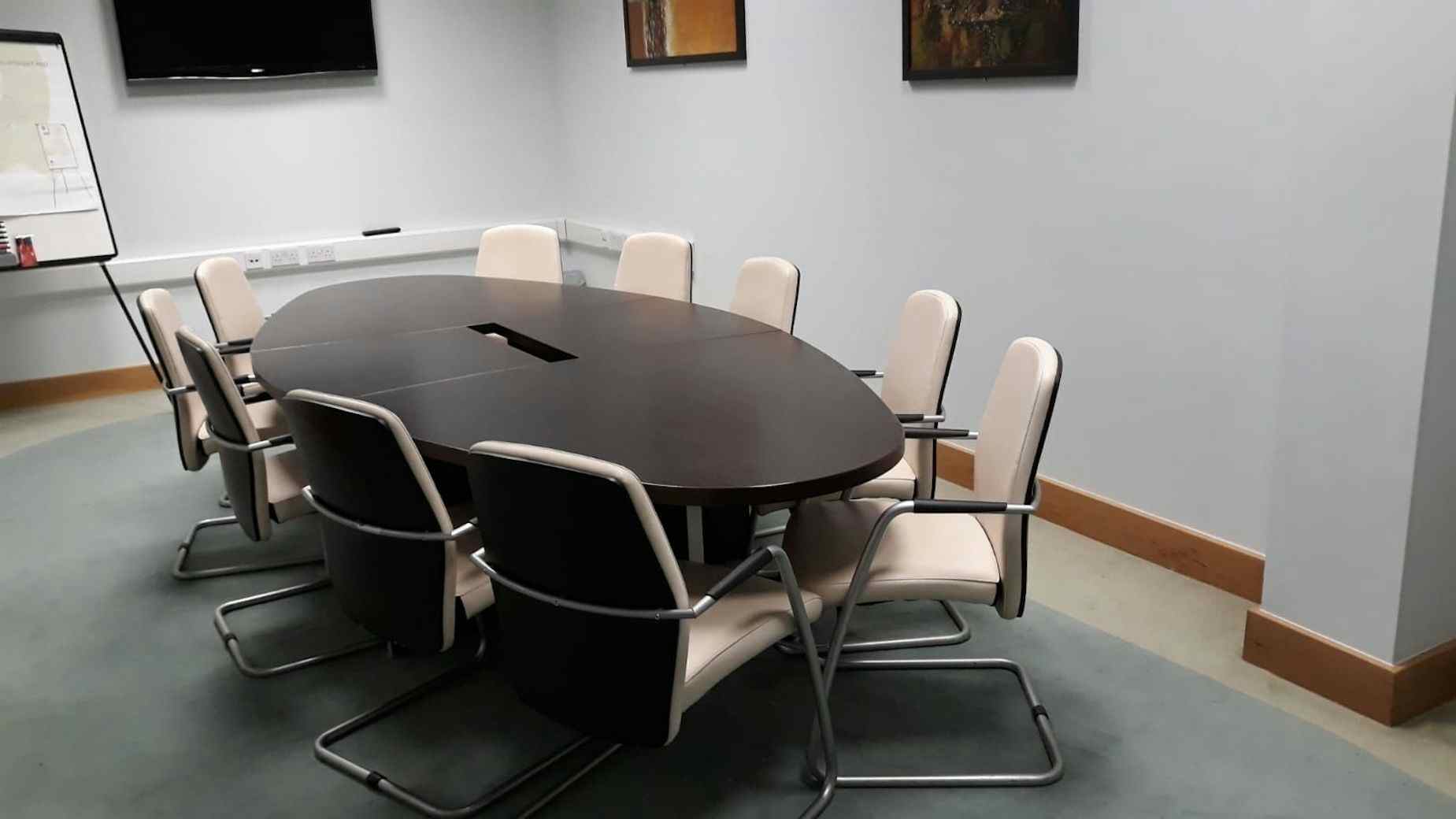 Book Castle Suite at Regus Limerick Castletroy. A Limerick Venue for ...