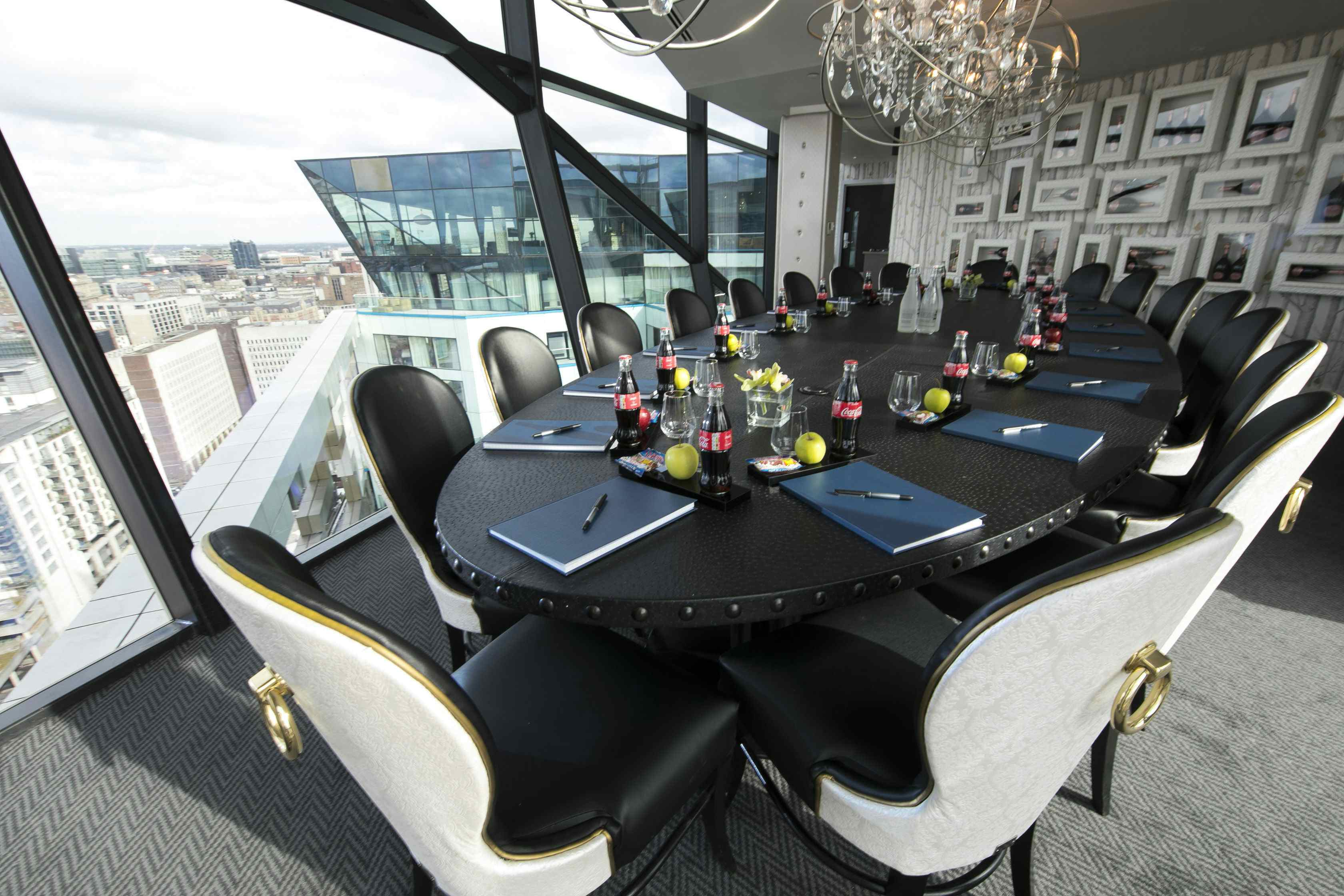 Marco Pierre White at The Cube - Private Dining Birmingham – HeadBox