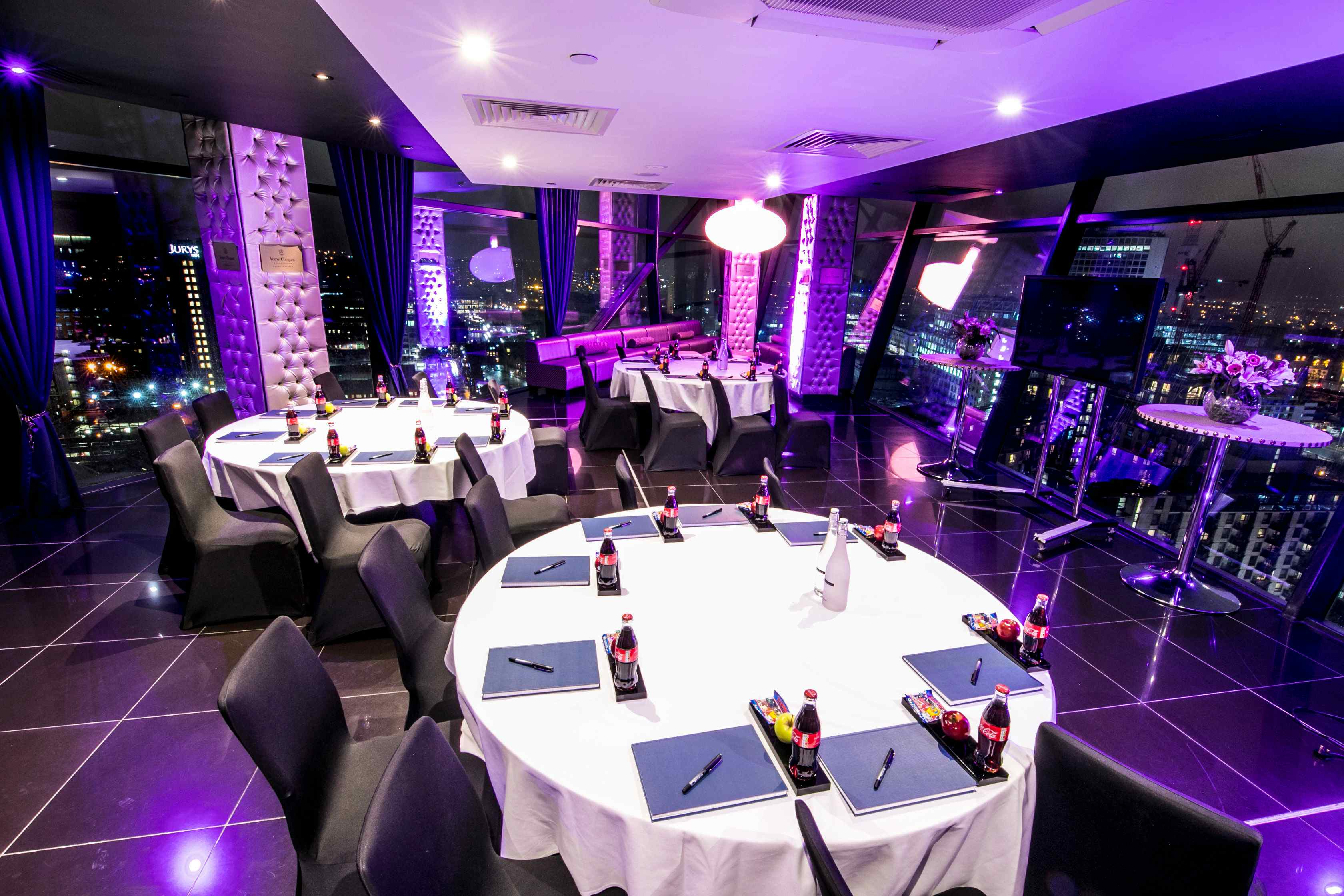 Champagne - A Birmingham Private Dining Room Hire – HeadBox
