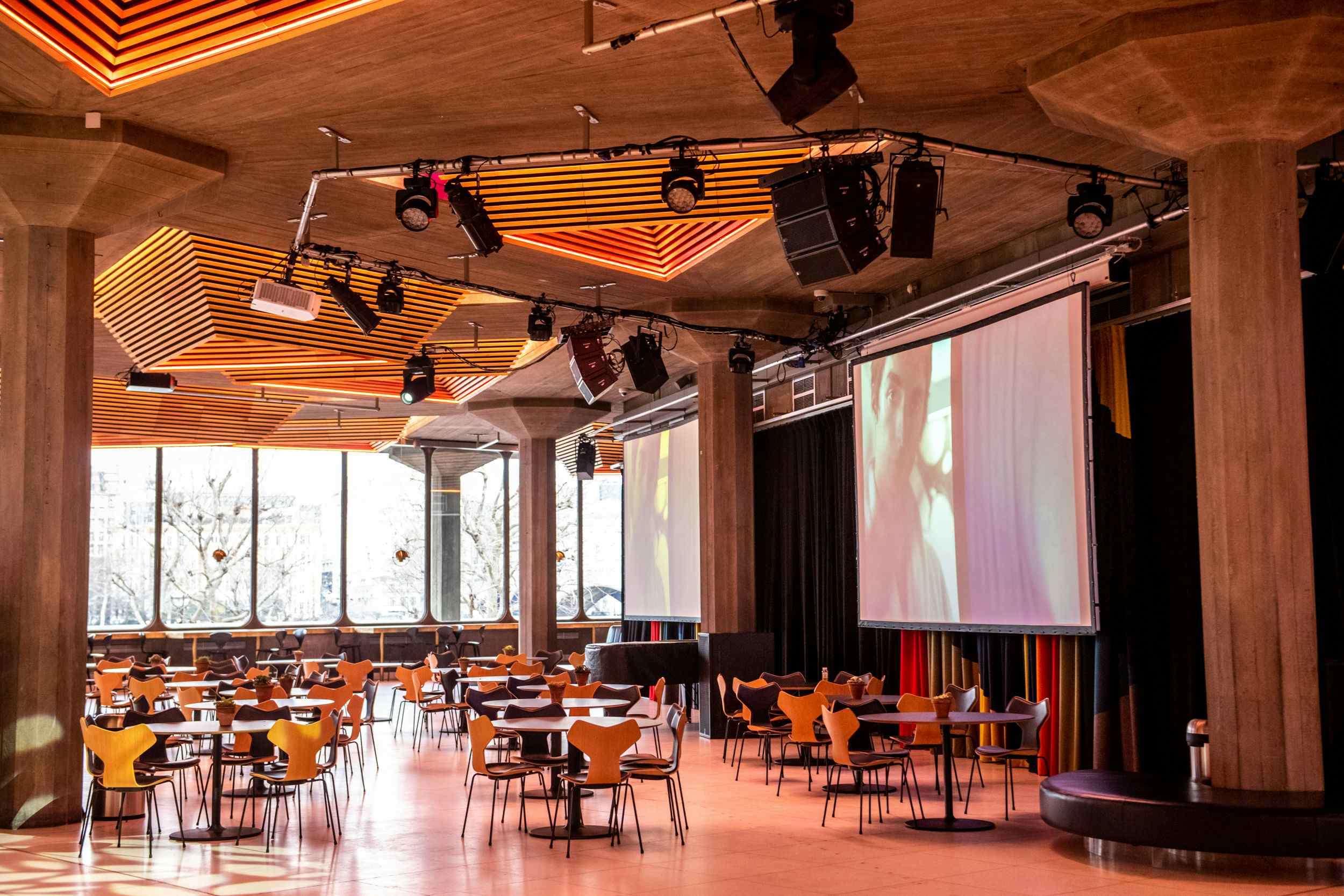 Book Queen Elizabeth Hall Foyer at Southbank Centre . A London Venue ...