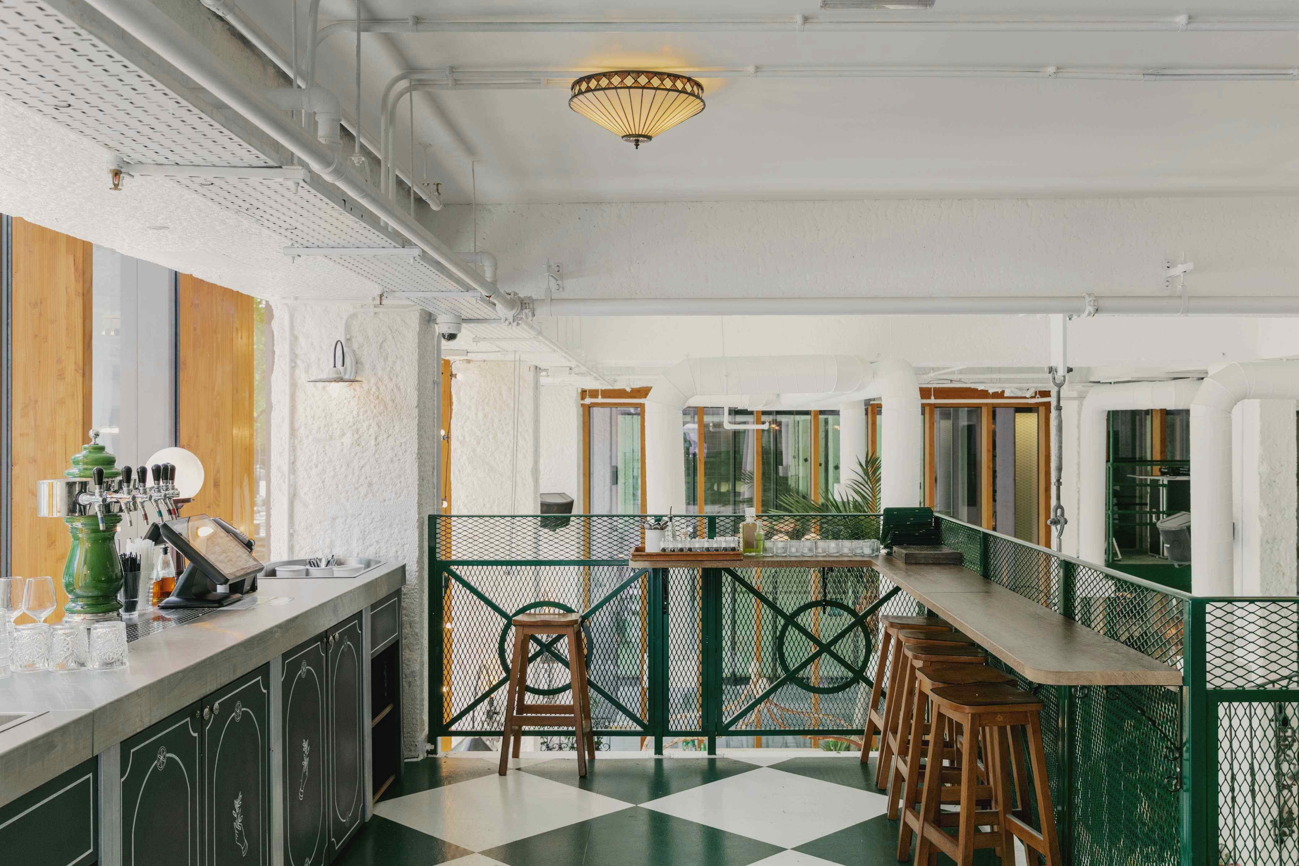 Book The Gallery at Serata Hall. A London Venue for Hire – HeadBox