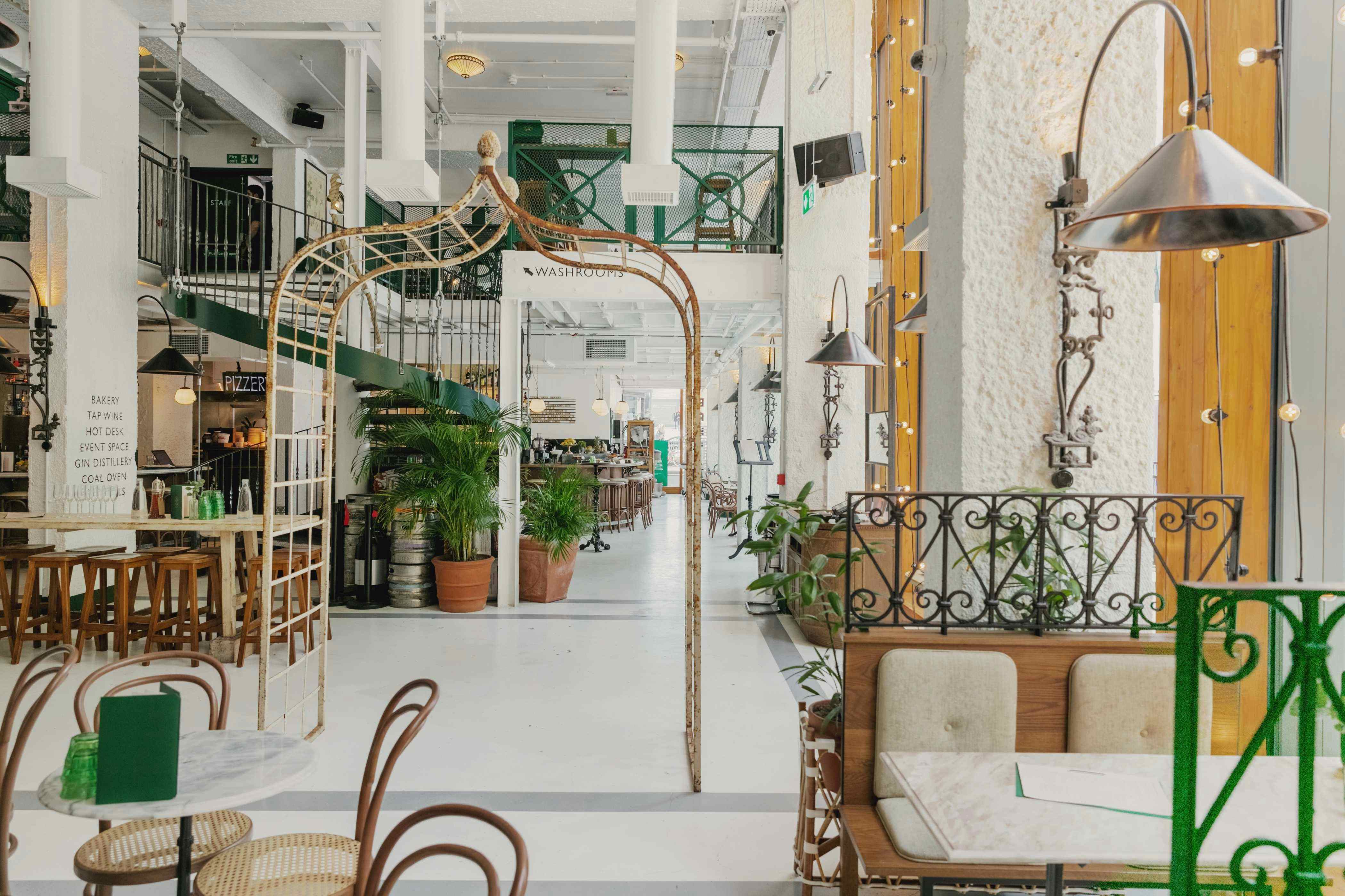 Book Street Level at Serata Hall. A London Venue for Hire – HeadBox